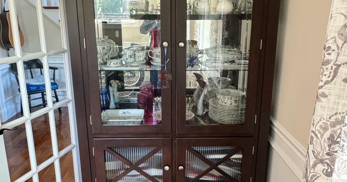 Canadel Dining Table, chairs, sideboard and China Cabinet for $1499 in ...