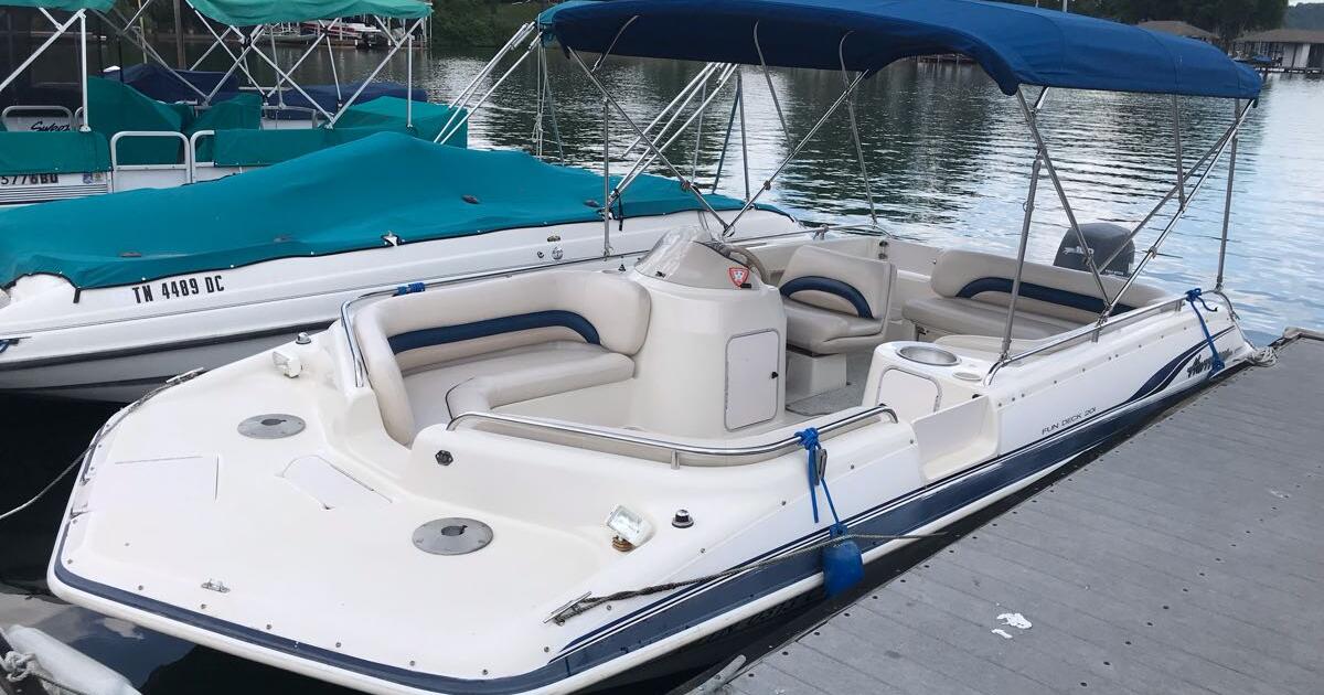 20ft Hurricane Deck Boat 1999 for $10750 in Loudon, TN | For Sale ...