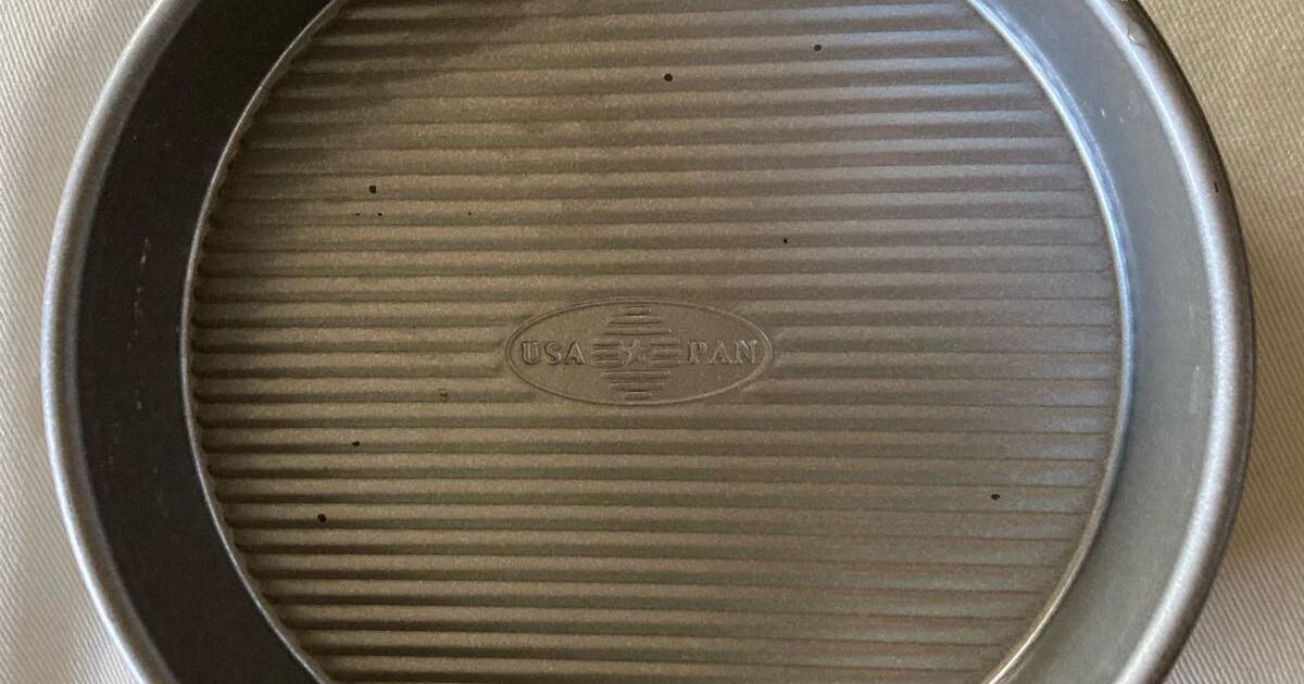 USA 8.5 inch Cake Pan in Stillwater, MN | For Sale & Free — Nextdoor