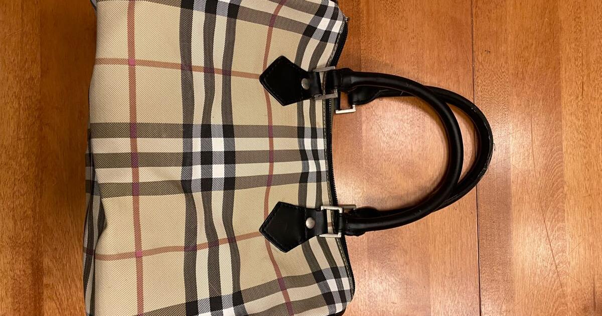 Burberry Look-a-like Bag for $39 in San Diego, CA | For Sale & Free ...