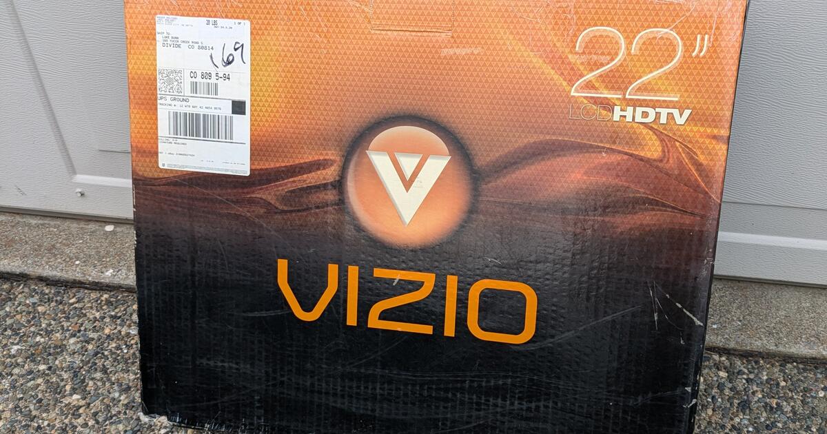 Vizio 22" TV with Remote for Free in Tacoma, WA | For Sale & Free ...