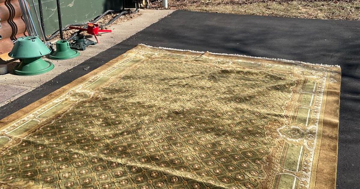 $10k rug originally…FREE! for Free in Mound, MN | For Sale & Free ...
