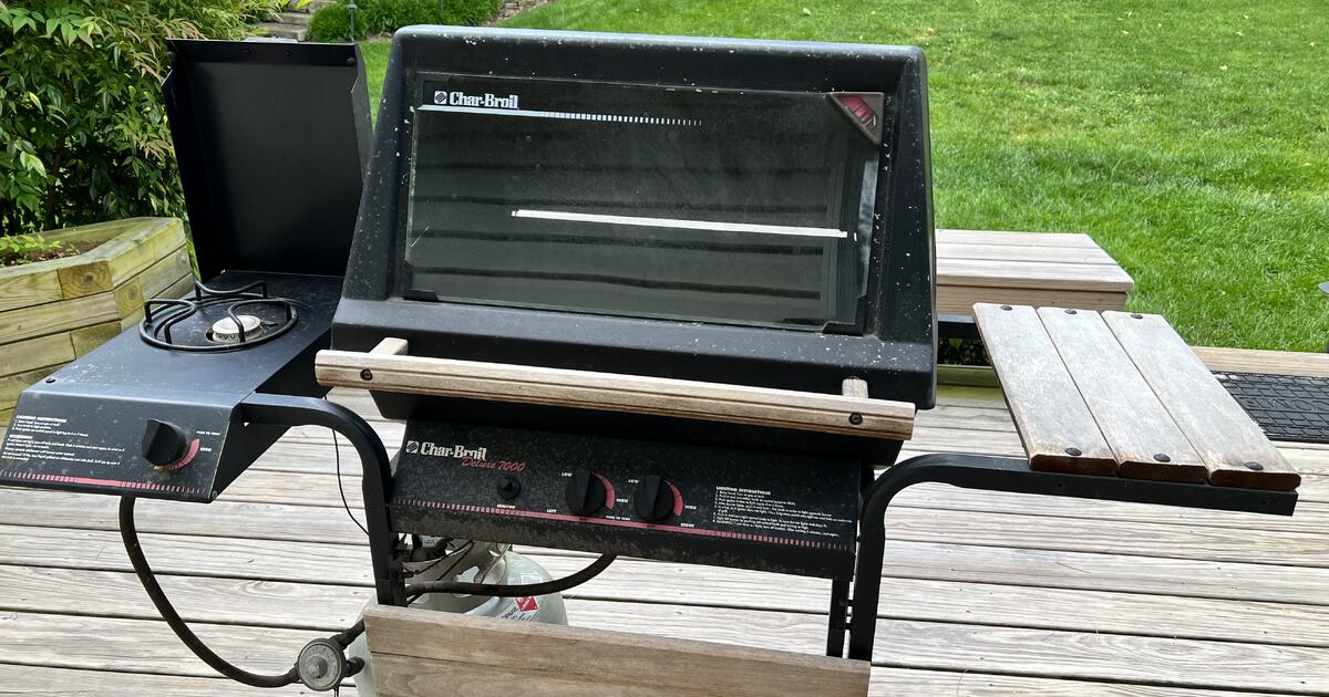 Char-Broil 7000 Master Flame II for Free in Ellicott City, MD | Finds ...