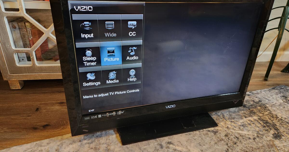 Vizio E321VL TV for $50 in Queen Creek, AZ | For Sale & Free — Nextdoor