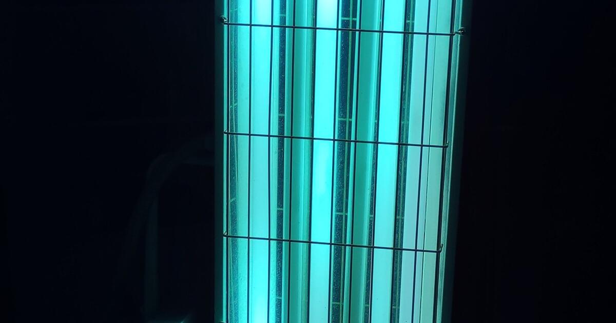 NOW FREE** stand up single panel tanning and a box of new bulbs. for ...
