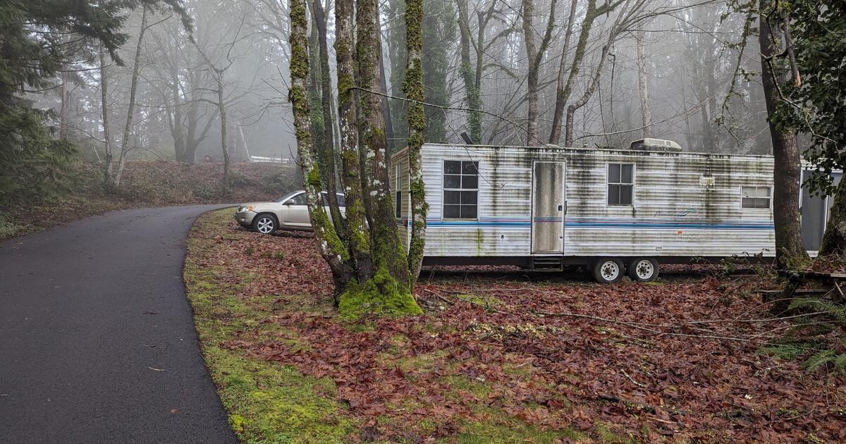 Prowler 40 Foot Travel Trailer for Free in Sumner, WA | For Sale & Free ...