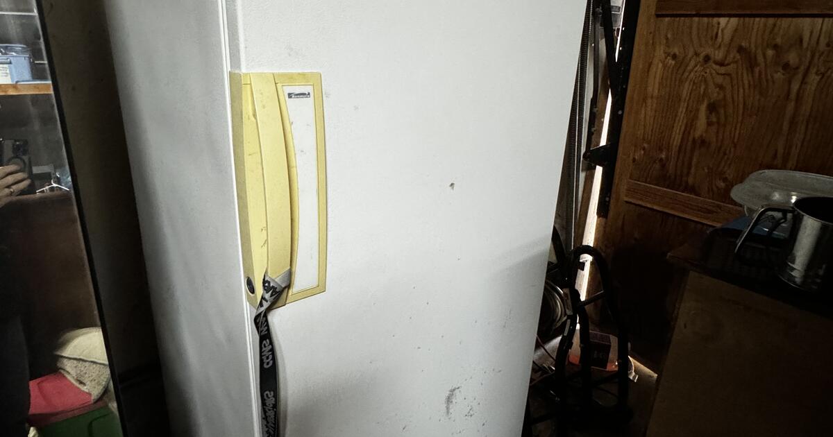 Sears Kenmore Frostless Upright Freezer for $75 in Watsonville, CA ...