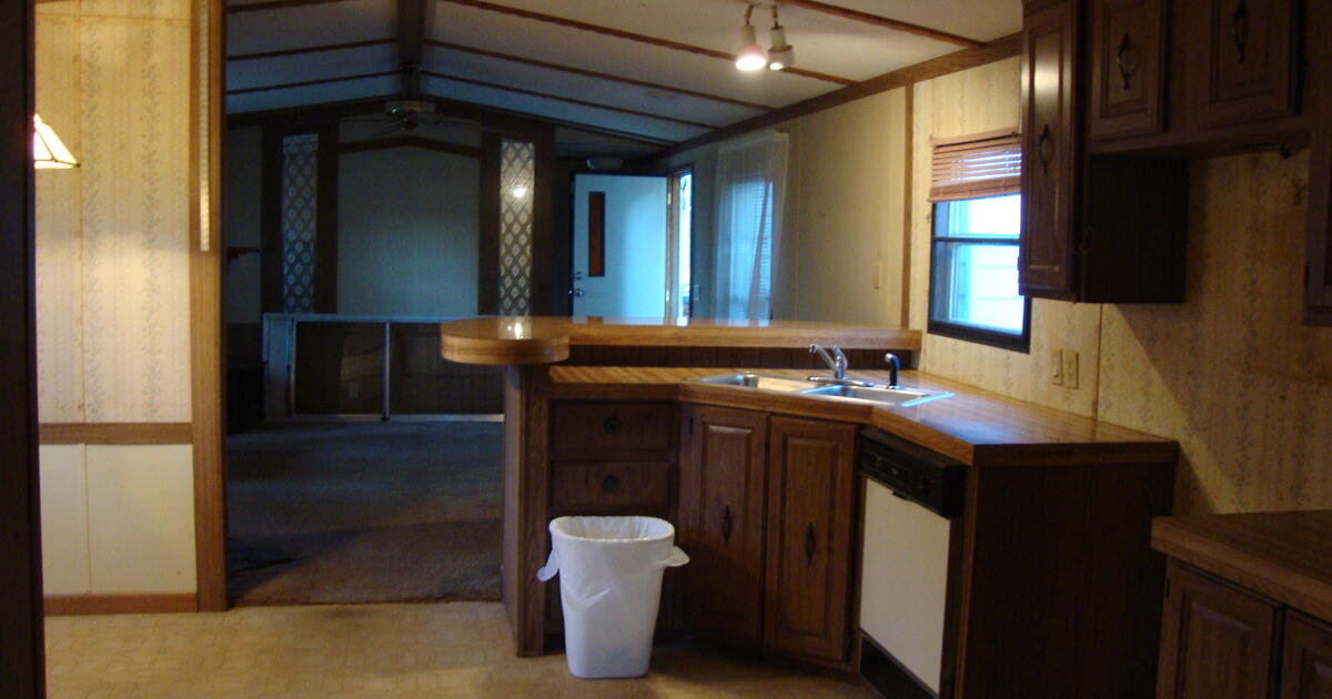 Fleetwood 1987 Sandpointe 14 X 70 Mobile Home For 1200 In
