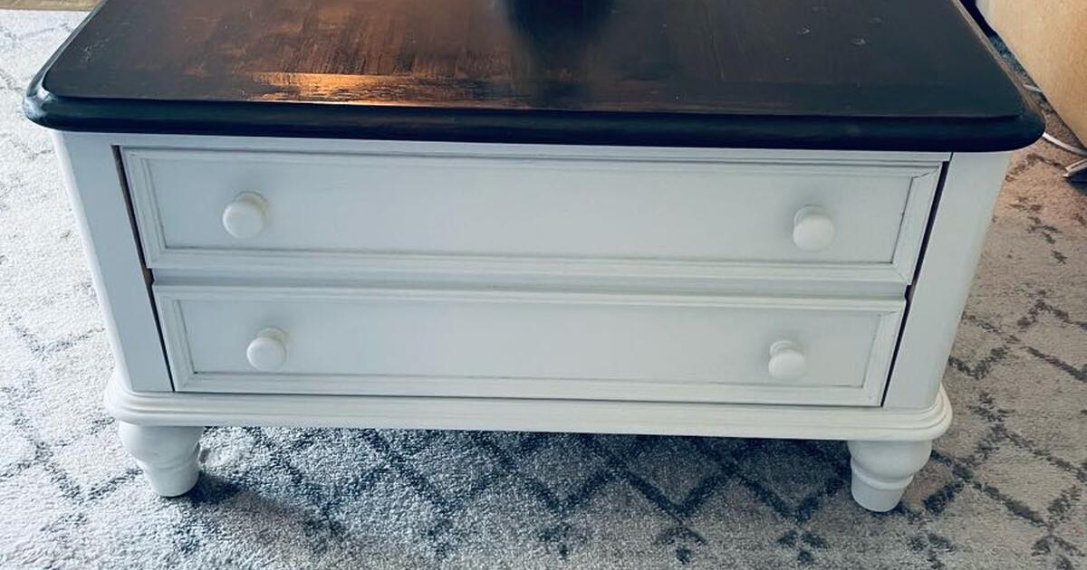 Broyhill square coffee table for $100 in The Villages, FL | For Sale ...