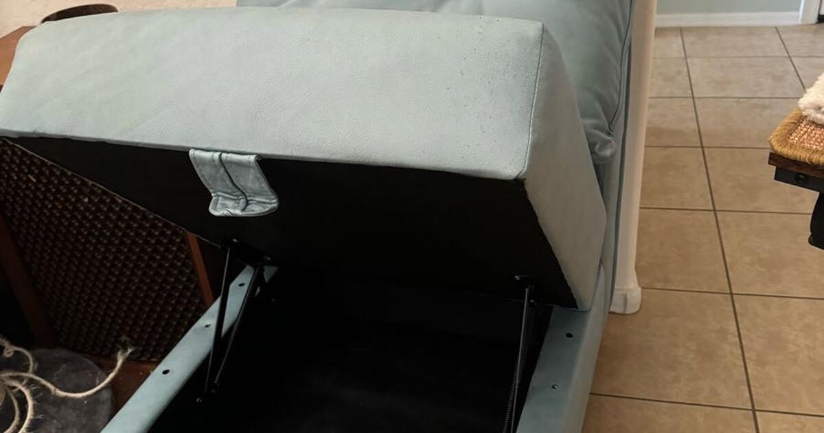 Modular Storage Chair (one left) for Free in Casa Grande, AZ | For Sale ...