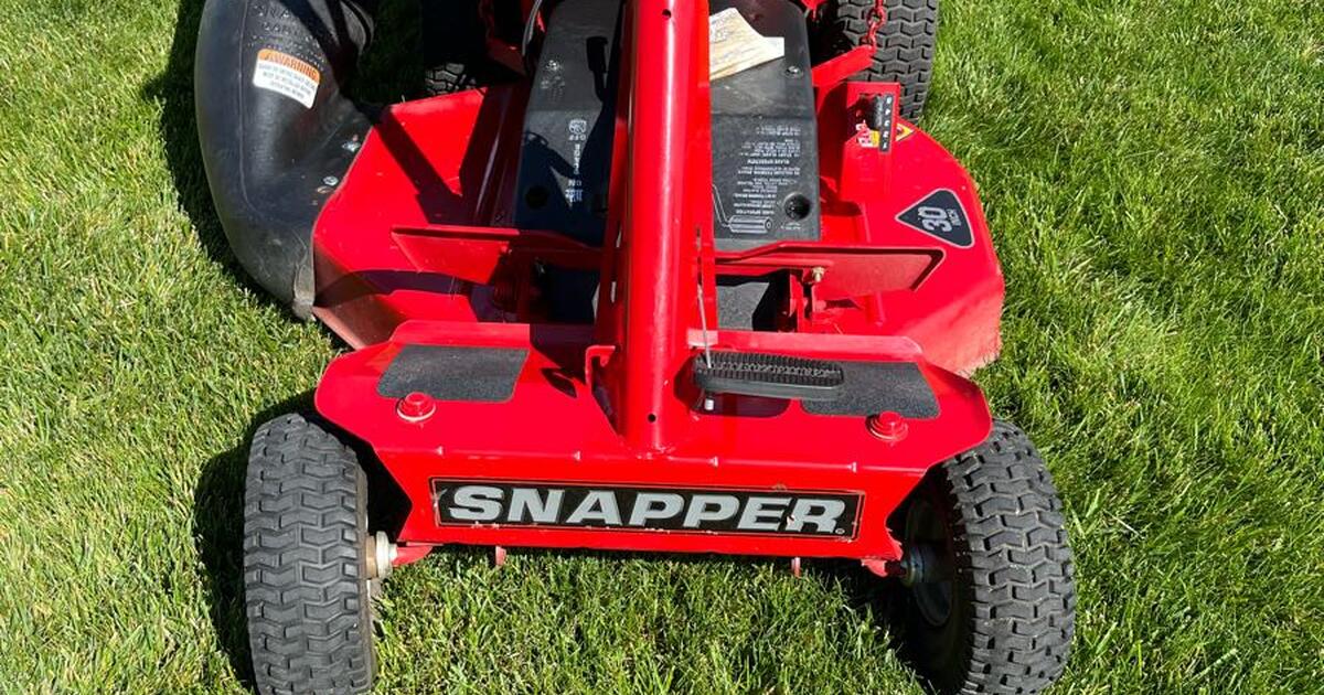 30 inch snapper riding mower with bagging system. for $220 in Windsor ...