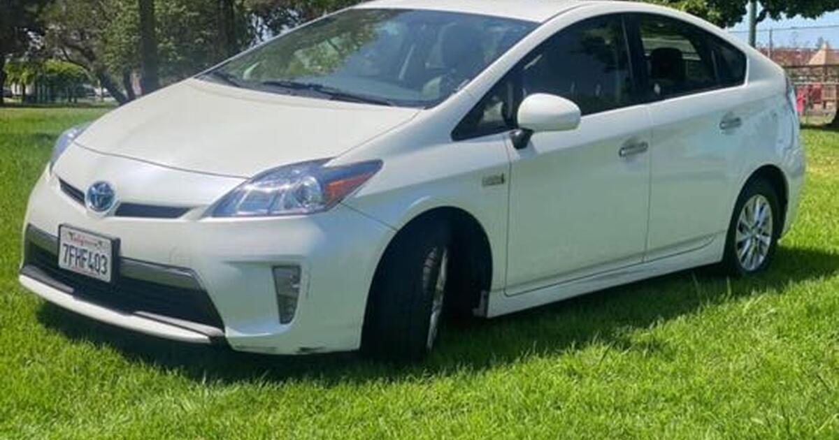 2015 Toyota Prius Plug-in Hybrid · Advanced Hatchback 4D for $13500 in ...