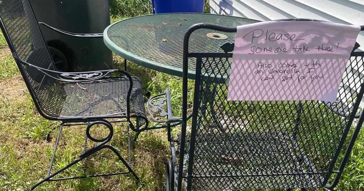 Outdoor table-Still Available for Free in Cedar Rapids, IA | For Sale ...