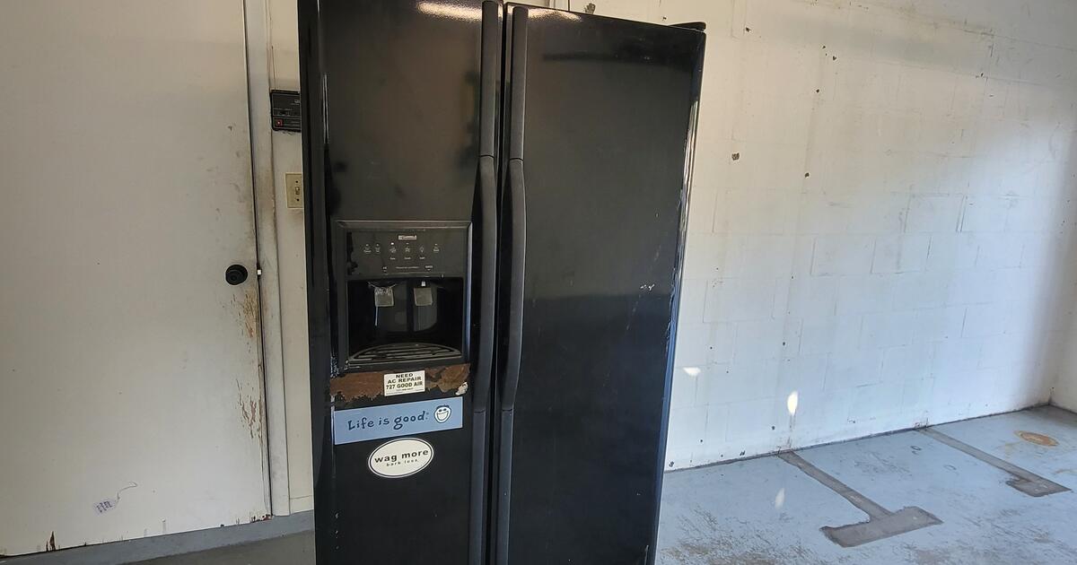 Kenmore Fridge for $75 in Summerland Key, FL | Finds — Nextdoor