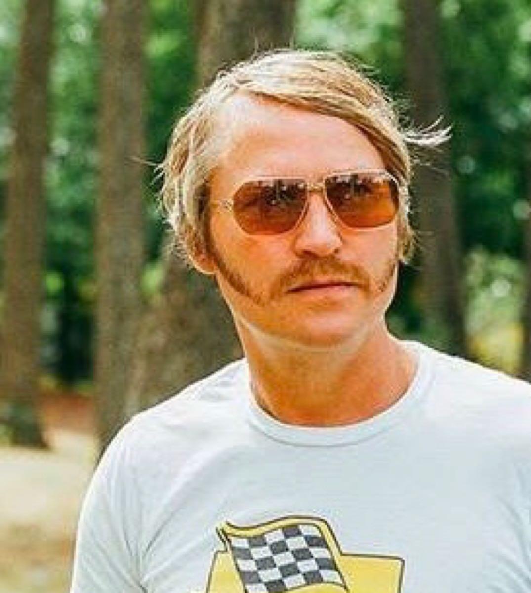 Tom Dewar - Nextdoor