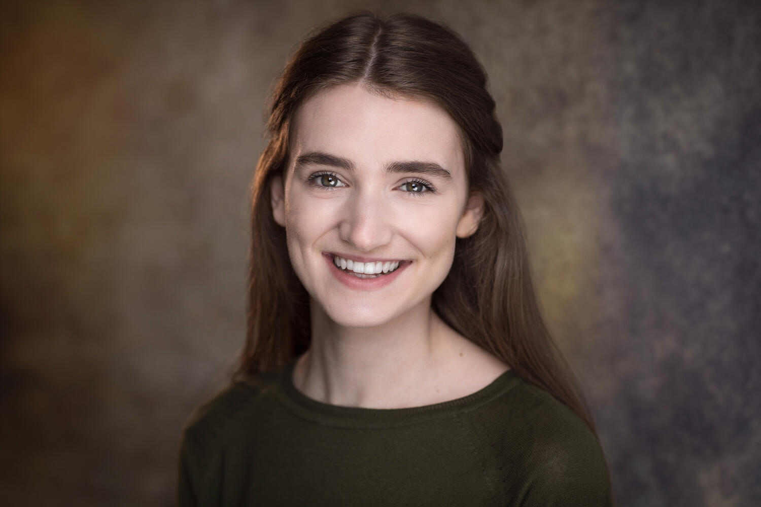 Hannah Brown - Kingston Upon Thames - Nextdoor