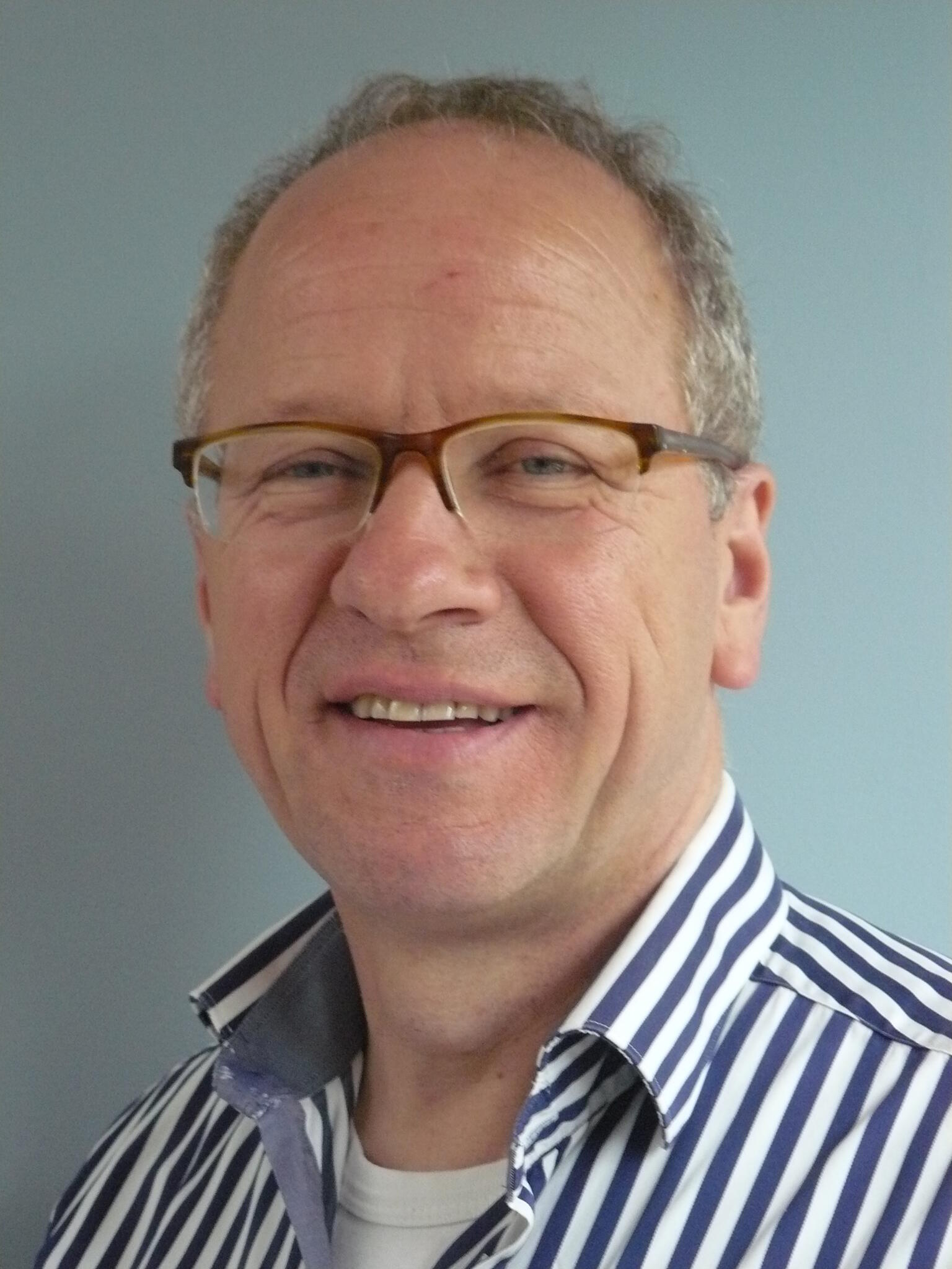 Leo Smeets Musicus, piano, koper en zang-docent - Nextdoor