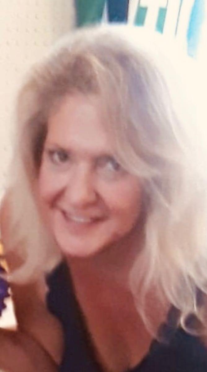 Julie Marchand - Nextdoor