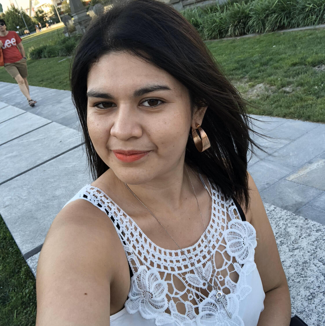 Jacqueline Aldana - Nextdoor