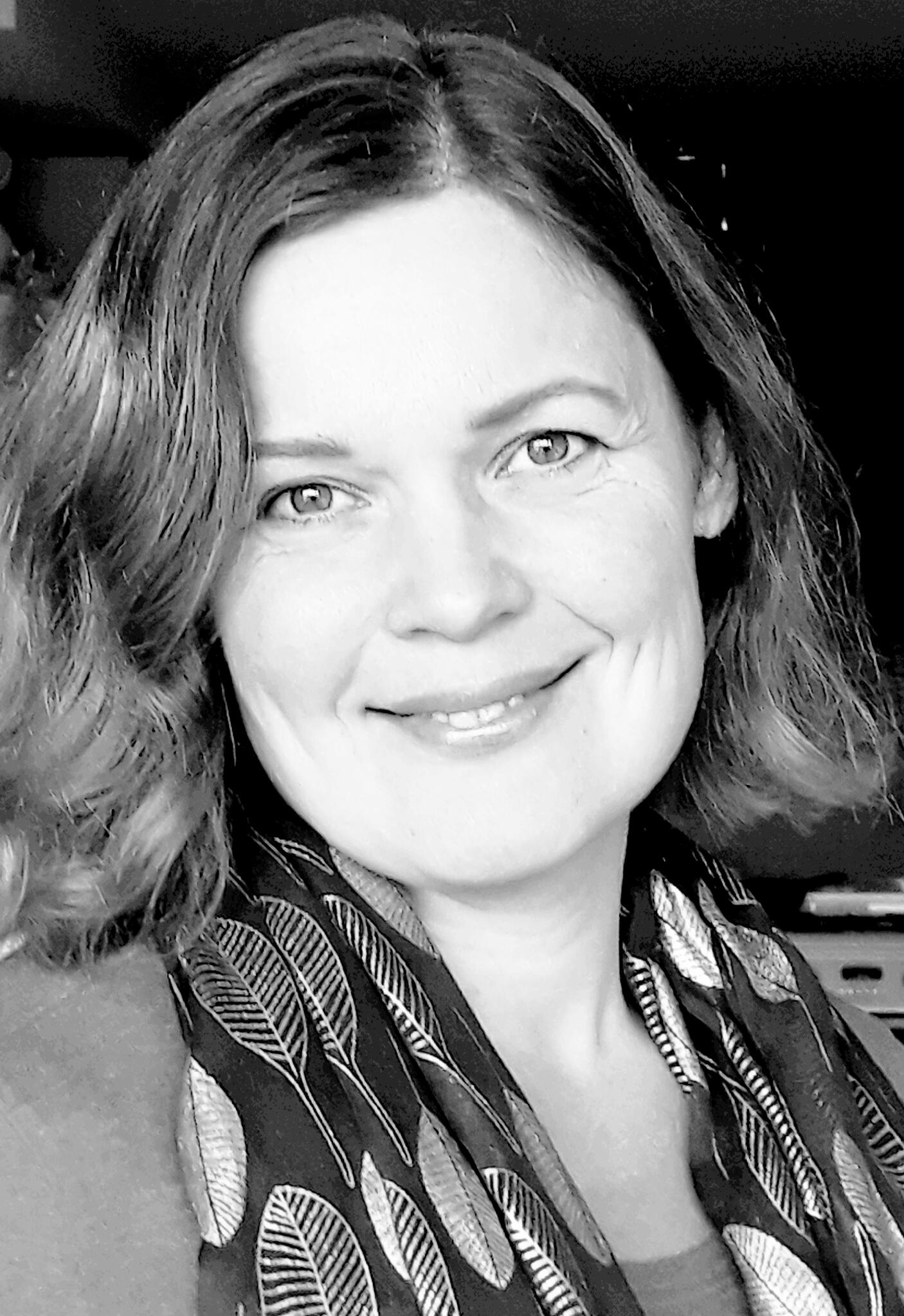 Ivanda Pavlovska - Purley, England - Nextdoor